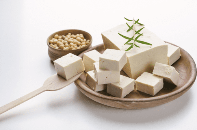 When did the Japanese start eating tofu?