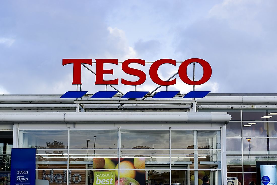 Where is the biggest supermarket in UK?