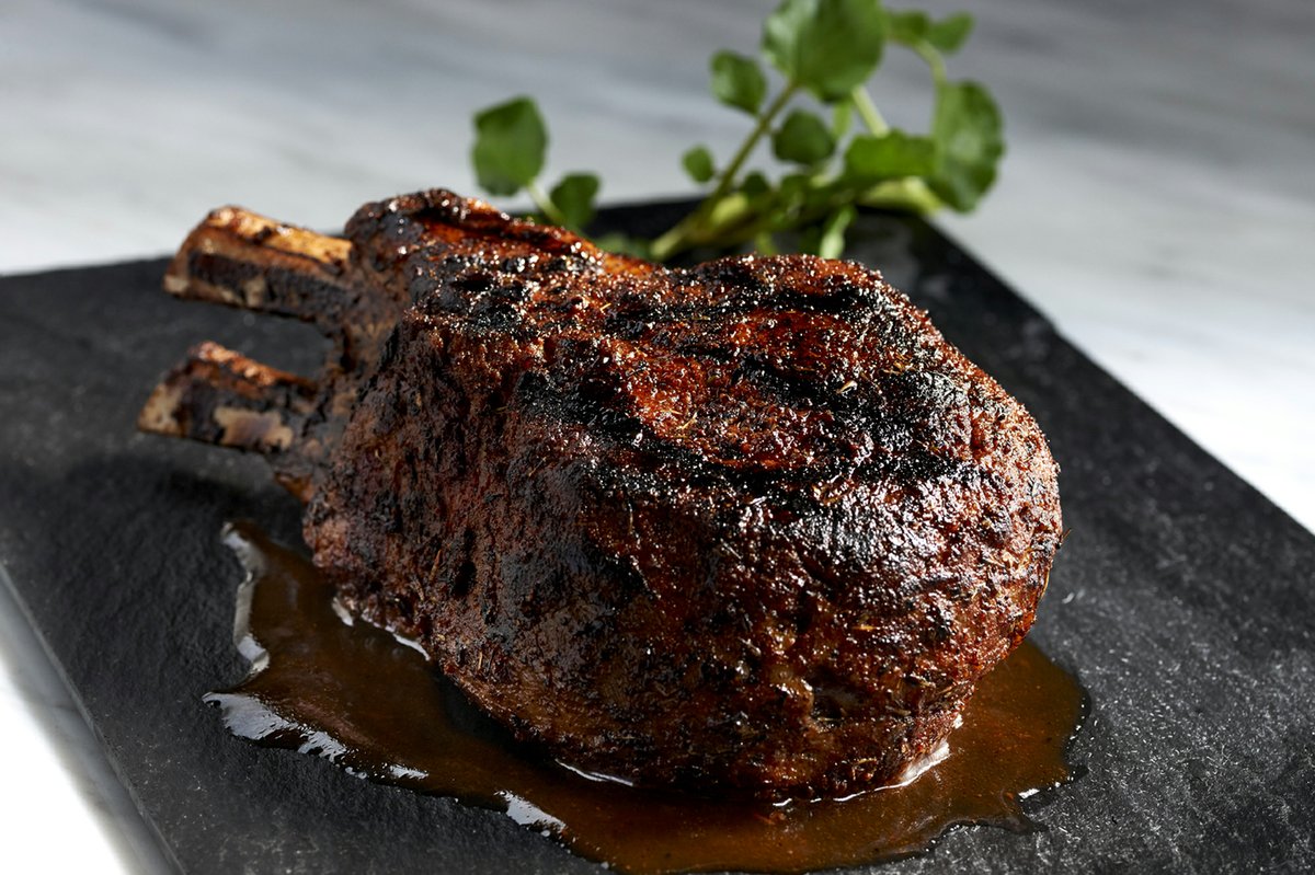 Why choose Morton's the Steakhouse?